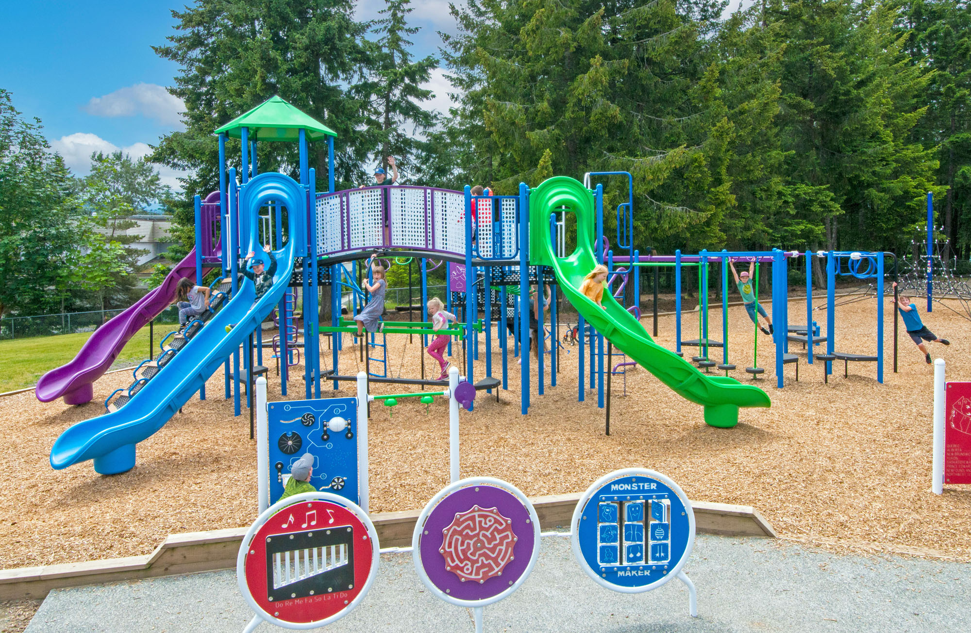 Top Playground Equipment for Schools in Canada – A Complete Guide ...